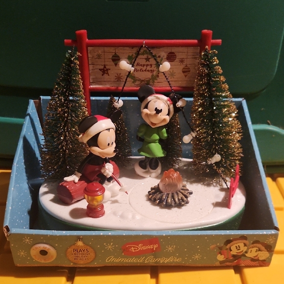 Disney | Holiday | Disney Christmas Holiday Musical Animated Campfire ...